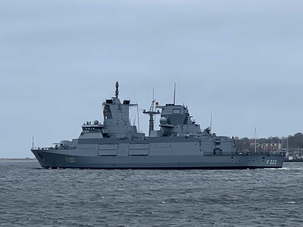 Baden-Württemberg F 222 Fregatte der F125-Klasse | We love Kiel