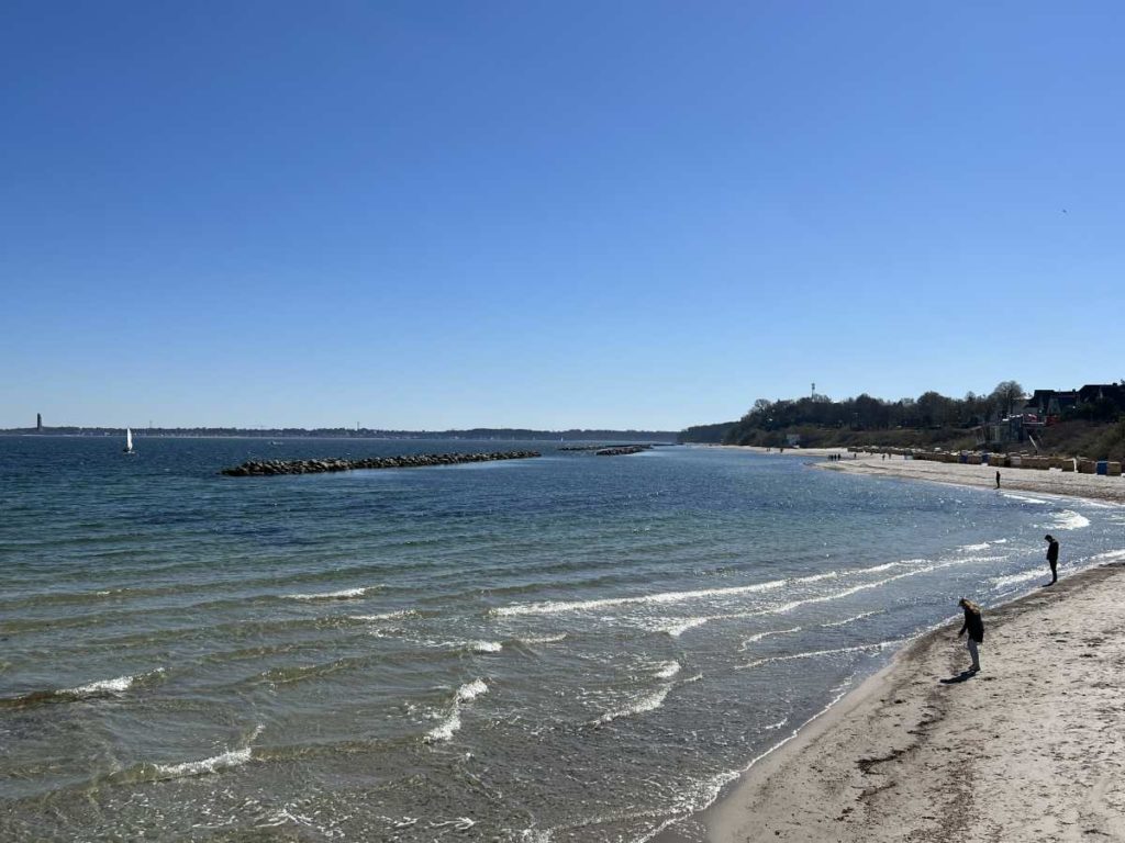 Beach Kiel-Schilksee on the Kiel Fjord | We love Kiel