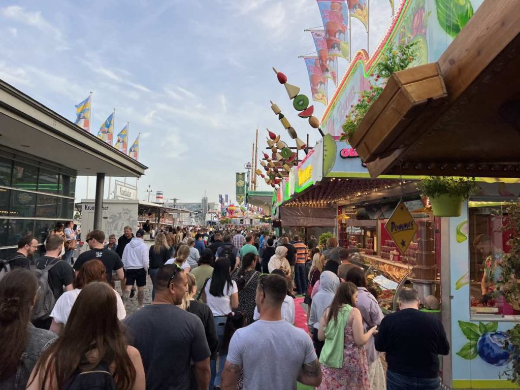 Jahrmarkt an der Hörn Kieler Woche 2022 | We love Kiel